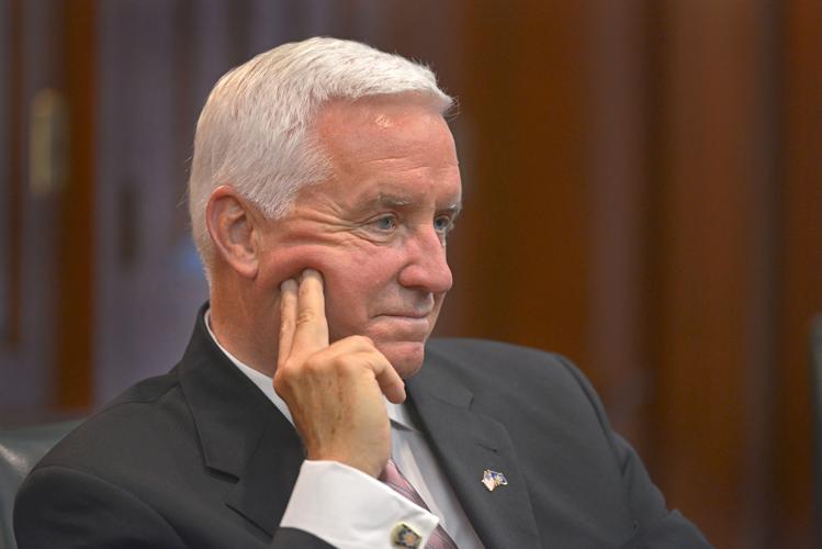 REPLAY: Gov. Tom Corbett meets with LNP reporters and editors | Local ...