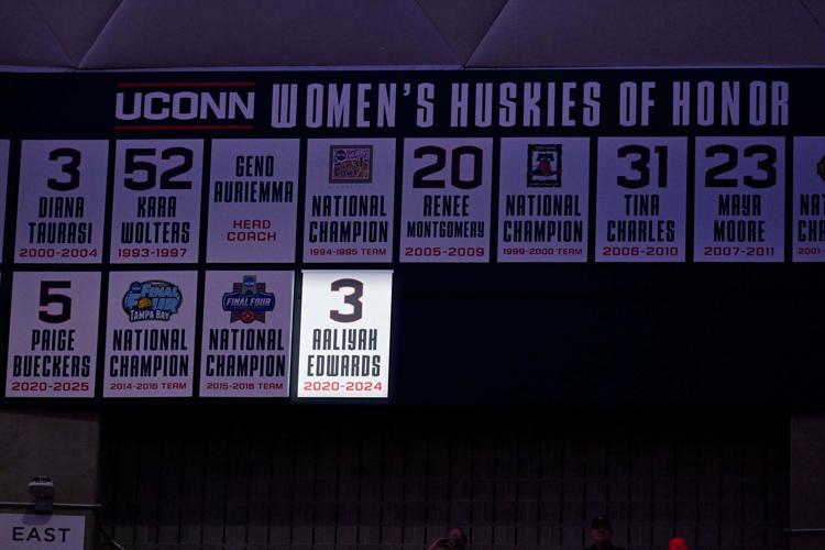 Ziebell leads UConn to 50th consecutive Big East regular-season victory ...