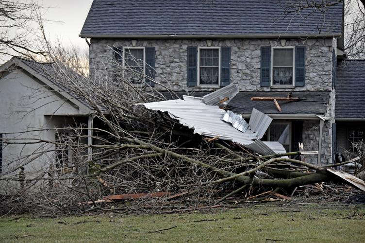 National Weather Service says preliminary reports show straight-line ...