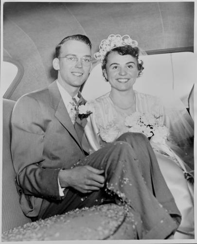 Lancaster woman, 93, gets a spin in Studebaker from her 1950 honeymoon ...