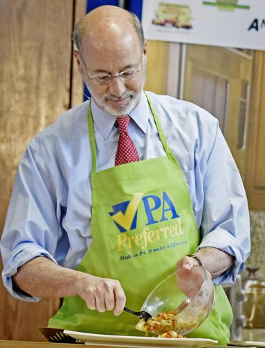 Gov. Tom Wolf serves up a rack of lamb and fixings (with help) at ...