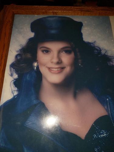 Do you remember Glamour Shots? Only five survive at malls across ...