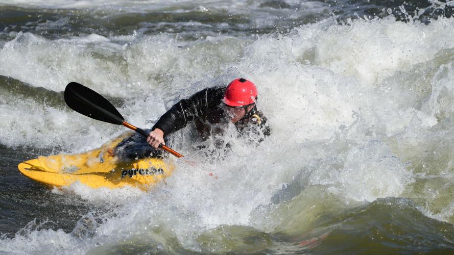 Participants shoot the rapids during Holtwood Whitewater Rodeo [photos ...