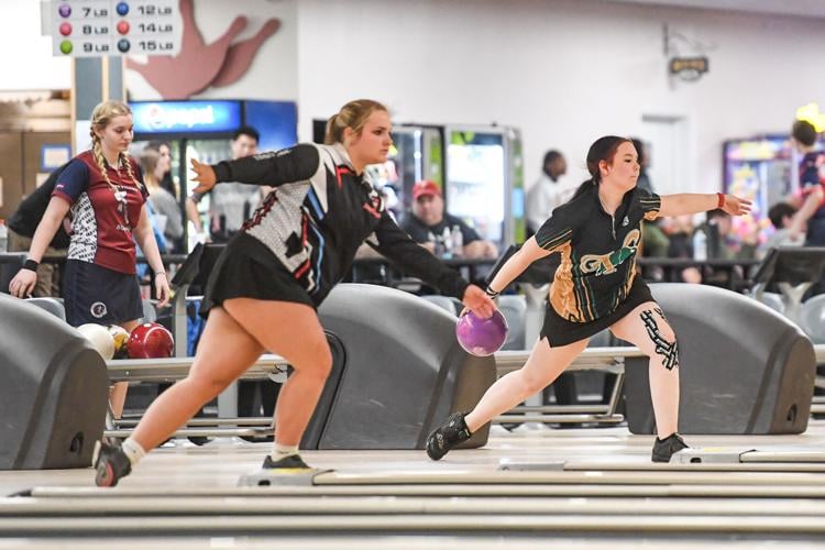 2024 US High School Bowling National Championships at Leisure Lanes ...