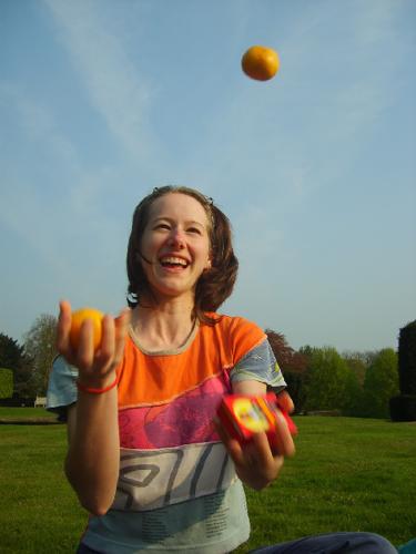 juggling three balls