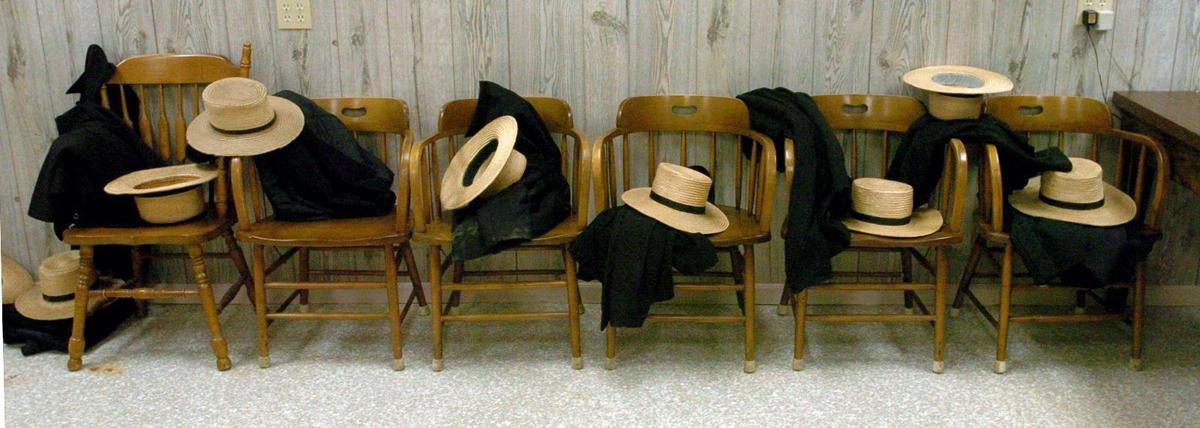 THE SCRIBBLER: Straw, wool or fur, Amish hat changes with the seasons ...