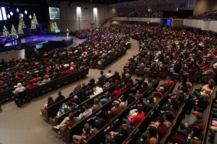 Worshippers attend Christmas Eve day service at Calvary Church [photos ...