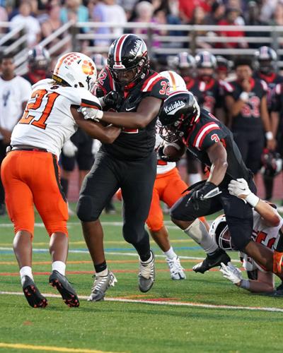 Late pick-6 is game-changer for Central York as Panthers edge Hempfield ...