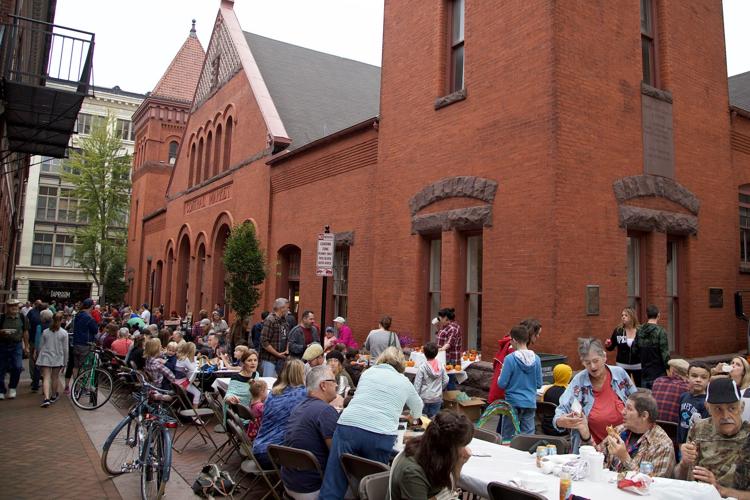Lancaster Central Market celebrates fall with annual Harvest Breakfast ...