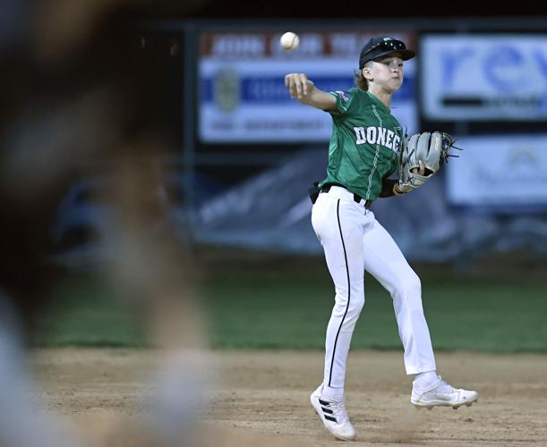 Manheim VFW vs. Donegal Indians - LNP Tournament 12U game [photos ...