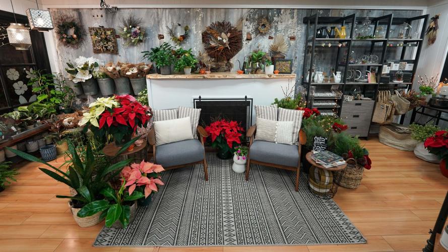 Retailers prepare for the holiday shopping season at Lancaster Shops ...