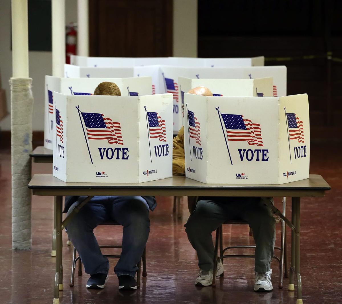 Faculty initiative to help college students to register to vote earns ...