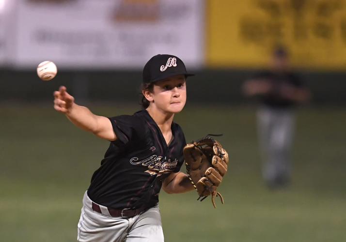 Manheim VFW vs. Donegal Indians - LNP Tournament 12U game [photos ...