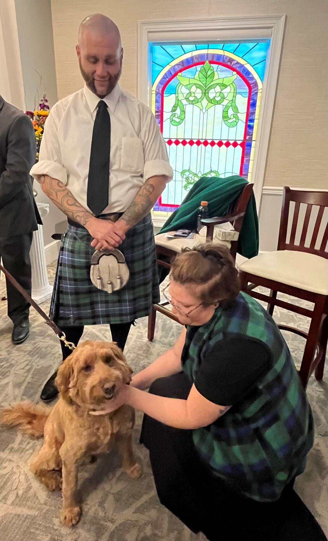 East Hempfield Township neighborhoods, dogs honor postal carrier who ...