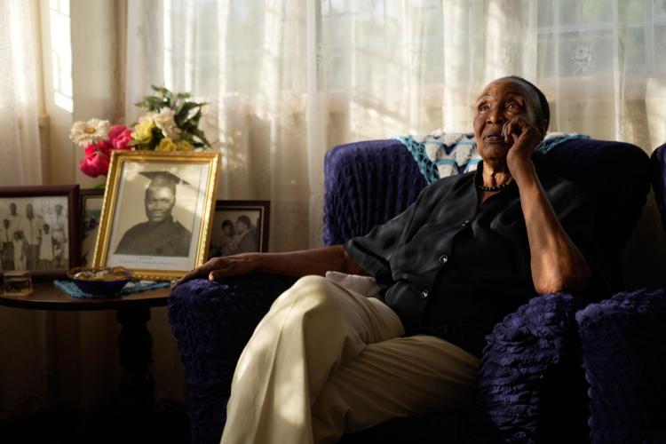 Mujeres kenianas perdieron a sus esposos y luego su tierra. Pero ...