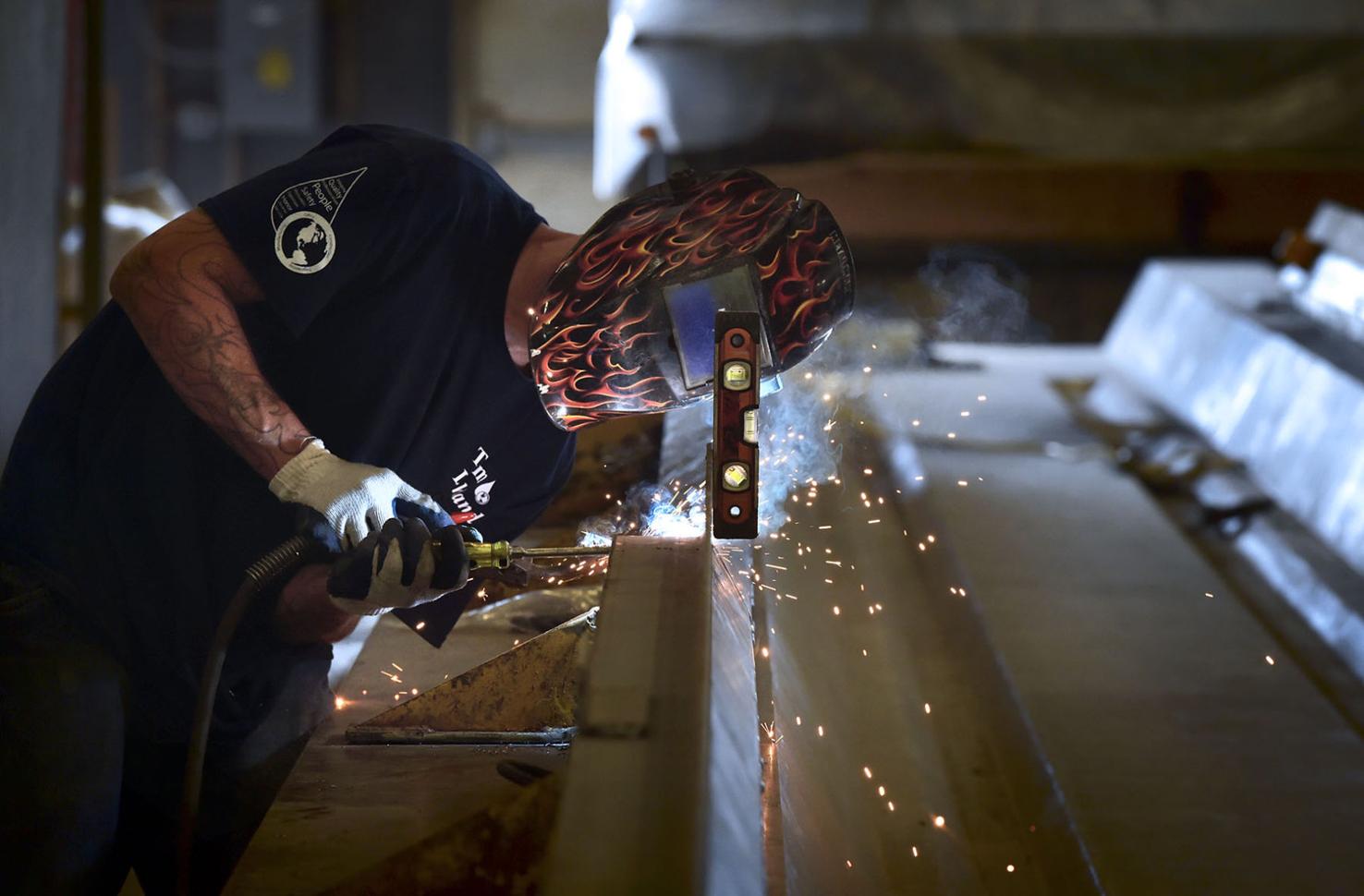 Gap-based Dutchland Inc. sold to private equity firm; Rt. 41 plant ...