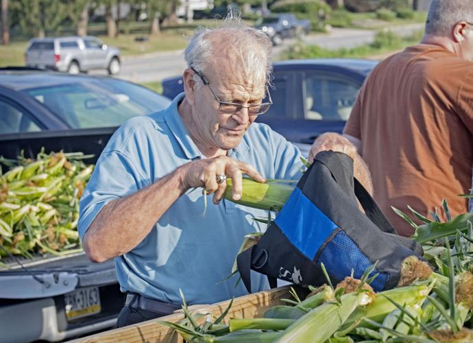 All ears at the Corn Wagon [photos] | Local News | lancasteronline.com