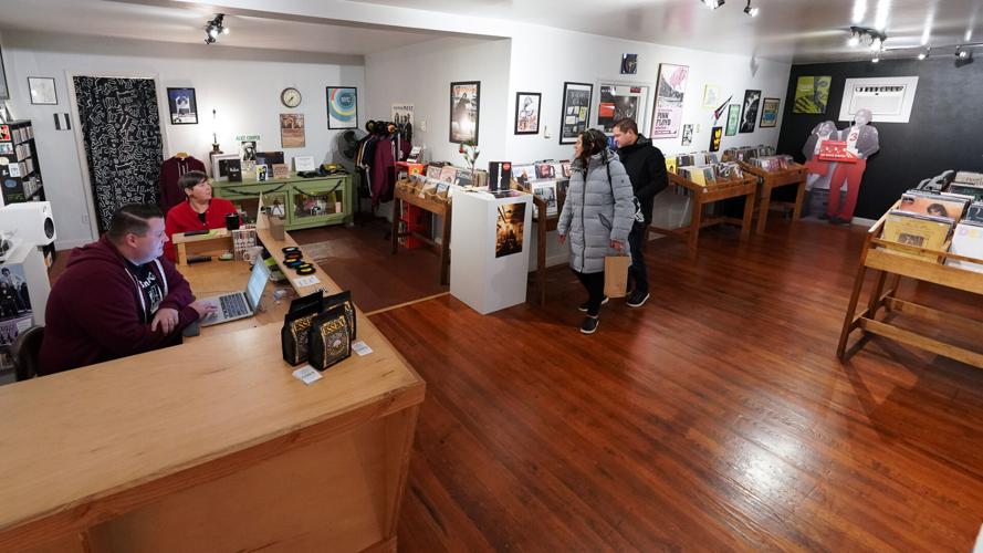 Retailers prepare for the holiday shopping season at Lancaster Shops ...