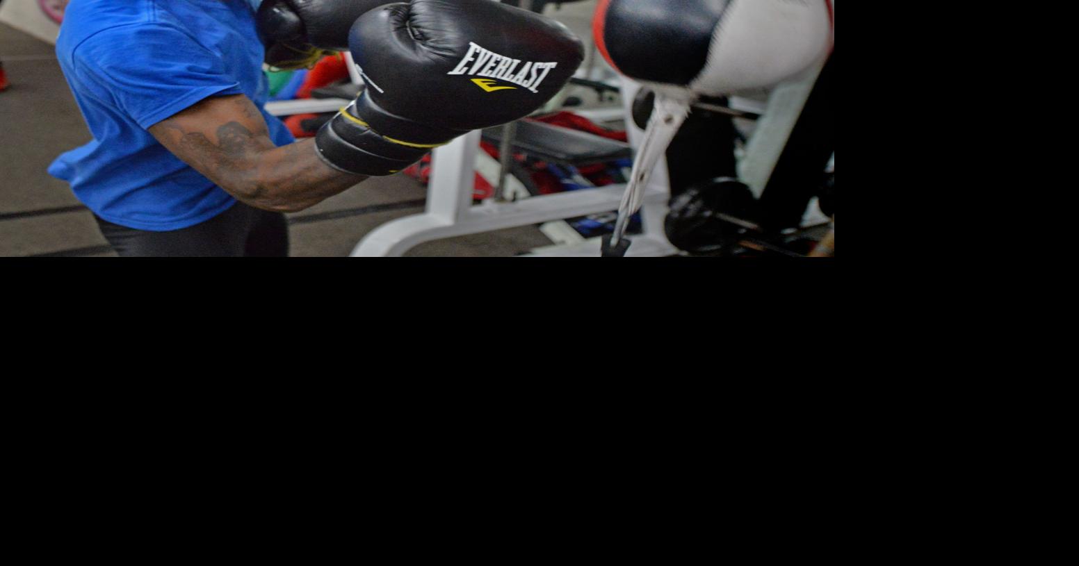 Williams hungry for Round 2 of Golden Gloves tourney | Boxing ...