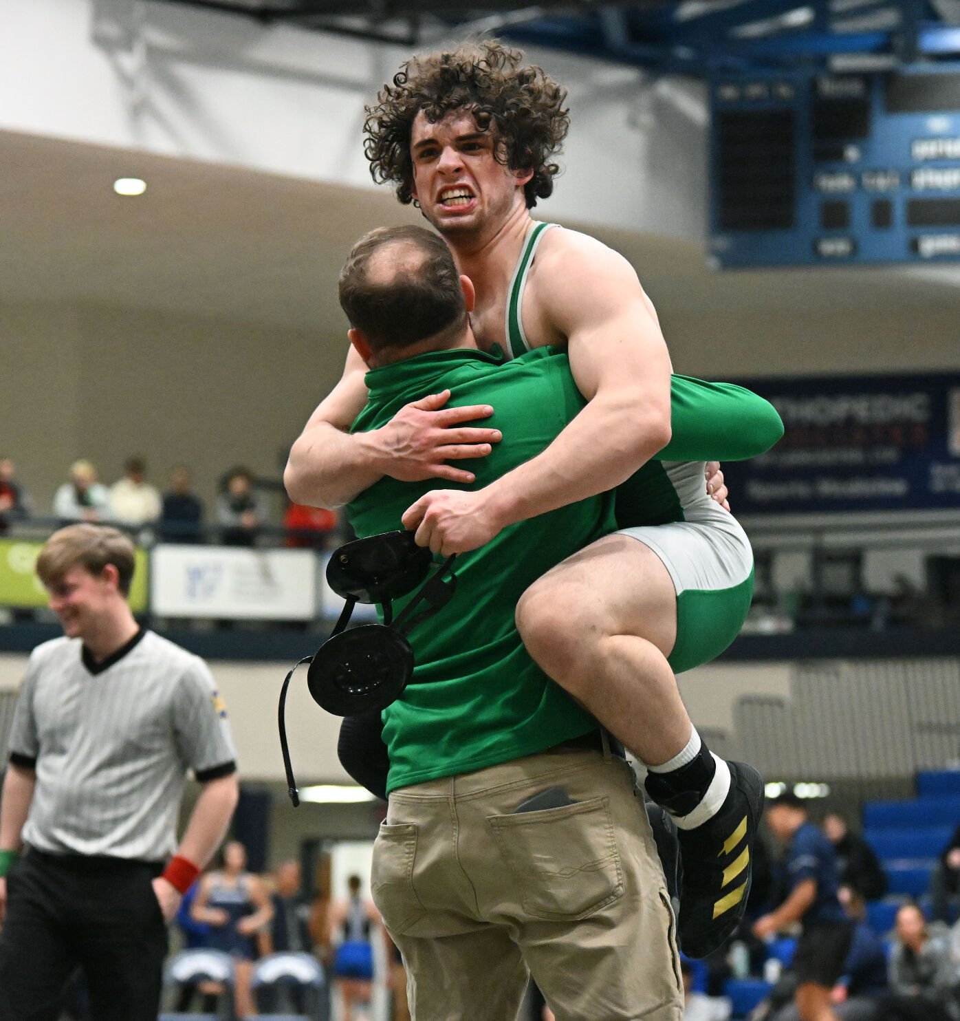 Donegal staves off Elco to become king of L-L boys wrestling mountain ...