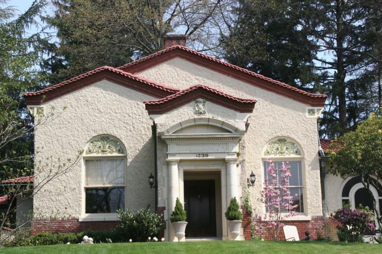 Gables and gambrels: When 'architecture' begins with 'G' | Home ...