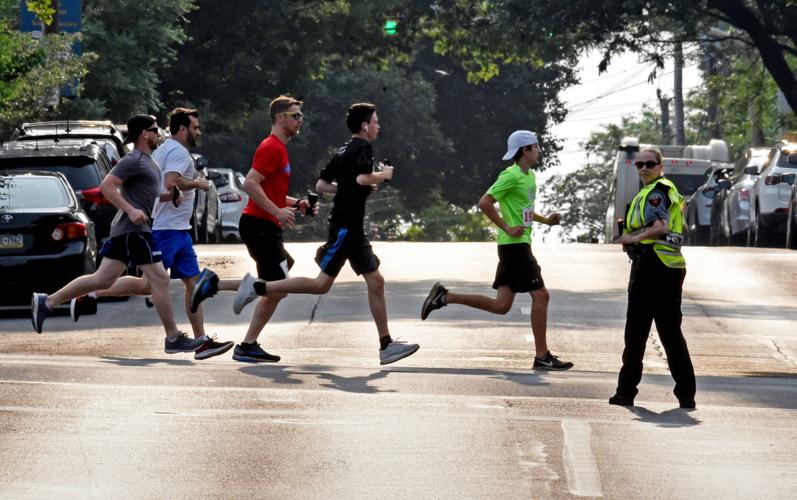 Runners take part in 5-mile Red Rose Run; proceeds benefit Central ...