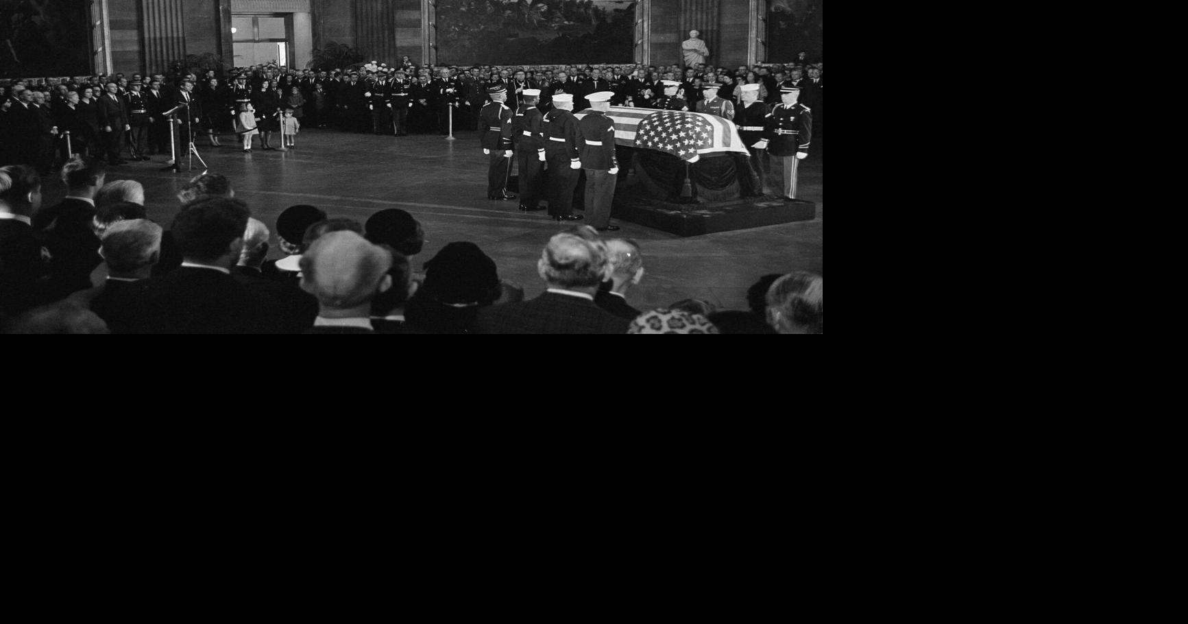 They joined the throng mourning President Kennedy in 1963 [I Know a ...