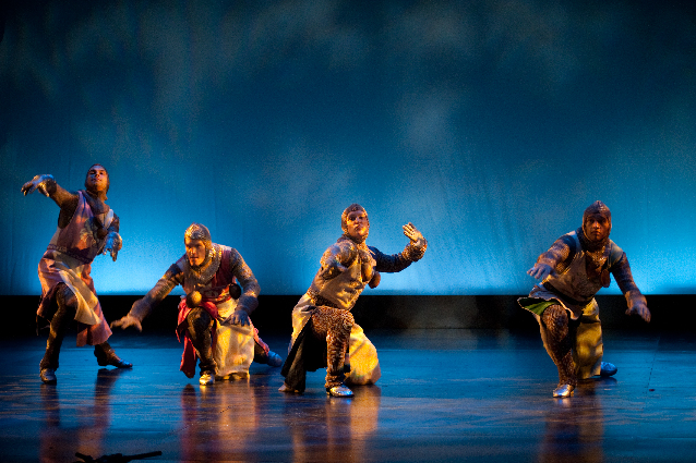 Gather 'round with King Arthur and 'Spamalot' at Fulton | Entertainment ...