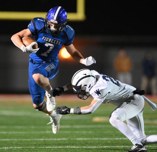 Lampeter-Strasburg vs. Wyomissing - District 3 Class 4A football ...
