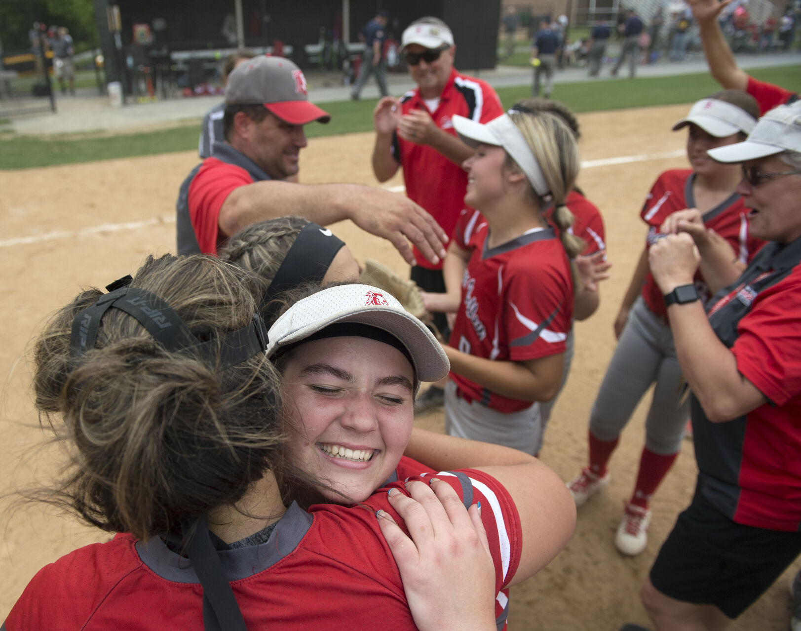 Pequea Valley rides 6th-inning rally to first District 3 softball crown ...