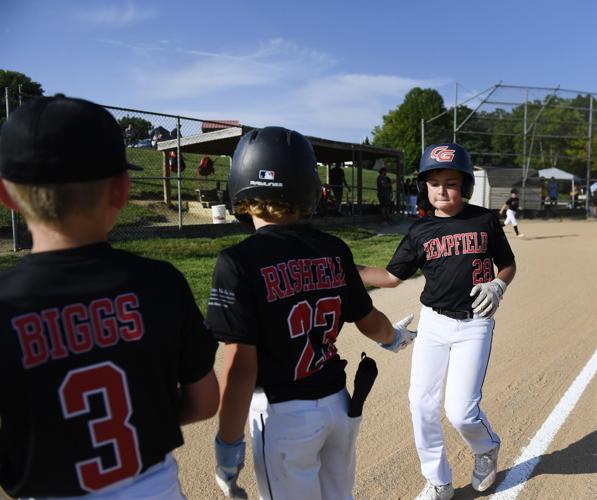 Mountville Cubs vs. Hempfield Black - LNP Tournament 10U game [photos ...