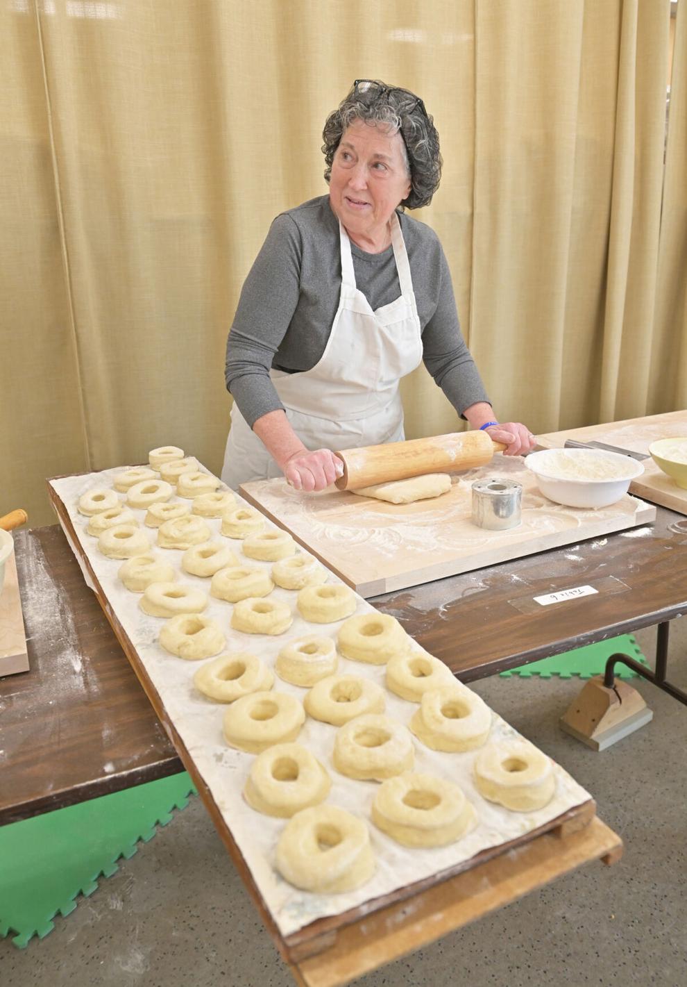Fasnacht fry at Holy Trinity Catholic Church in Columbia [photos ...