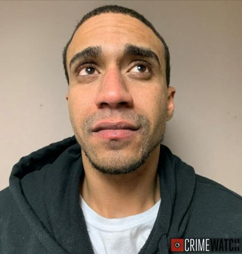 Ephrata man hit two police cars while trying to flee, had juvenile in ...