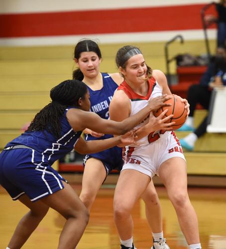 Linden Hall vs. Pequea Valley L-L League girls basketball [photos ...