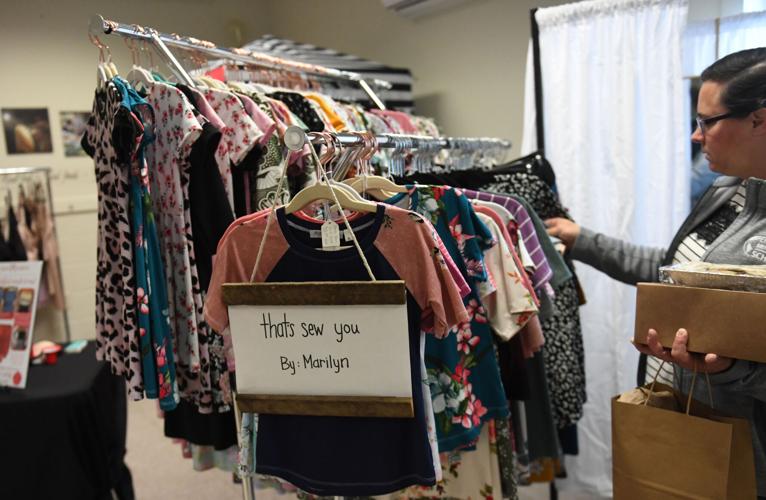 Spring Roses Vendor Show draws a crowd [photos] | Life & Culture ...