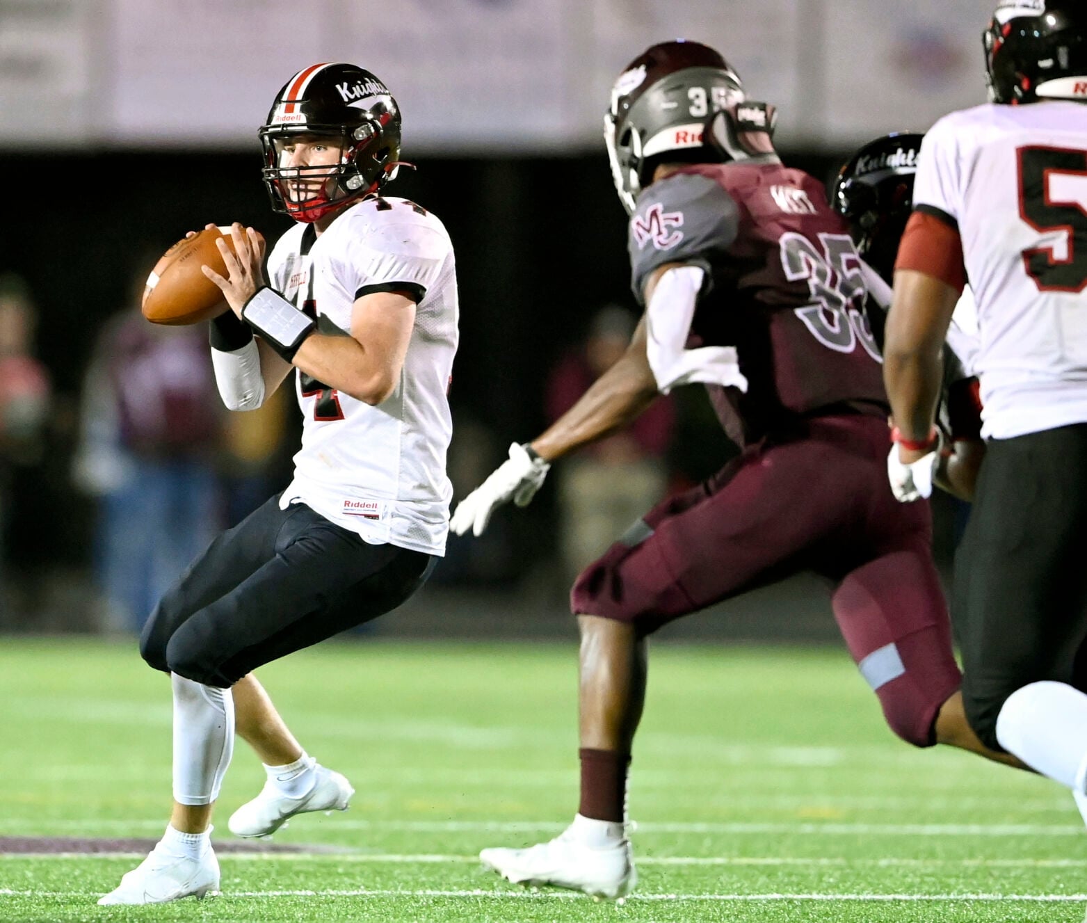 Hempfield blocks potential game-tying field goal in final seconds to ...