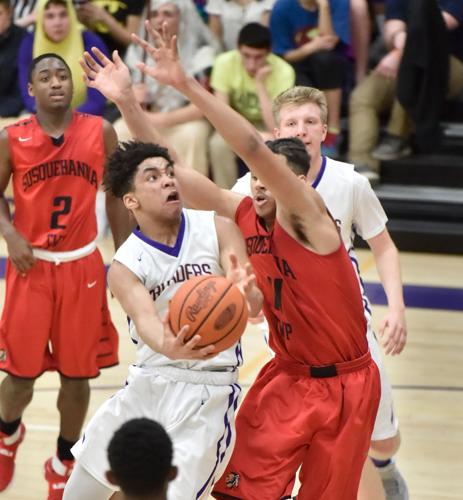 Bomberger's strong 2nd half helps Lancaster Catholic boys pull into ...