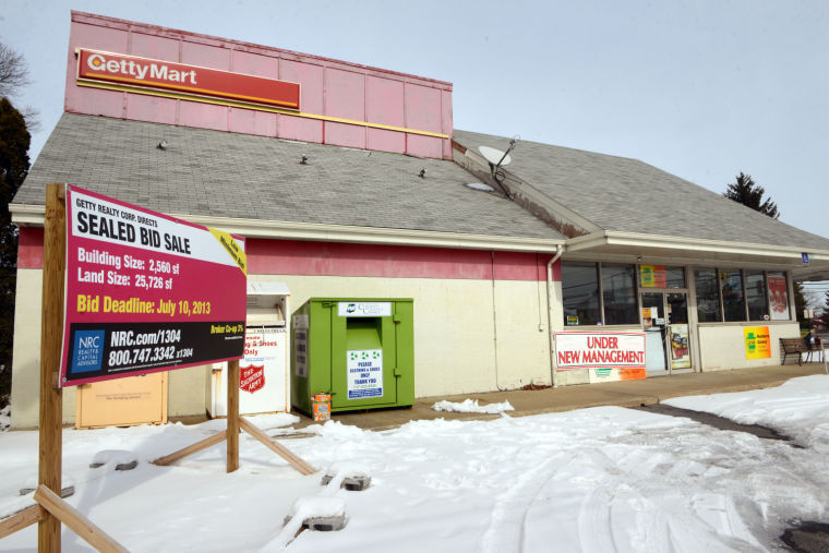 Watchdog: Vacant Getty Mart, farm stand raise concerns | News ...