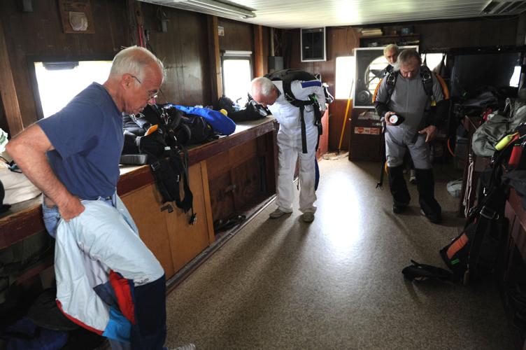 Group sets state skydiving record for Jumpers Over Seventy | Local News ...