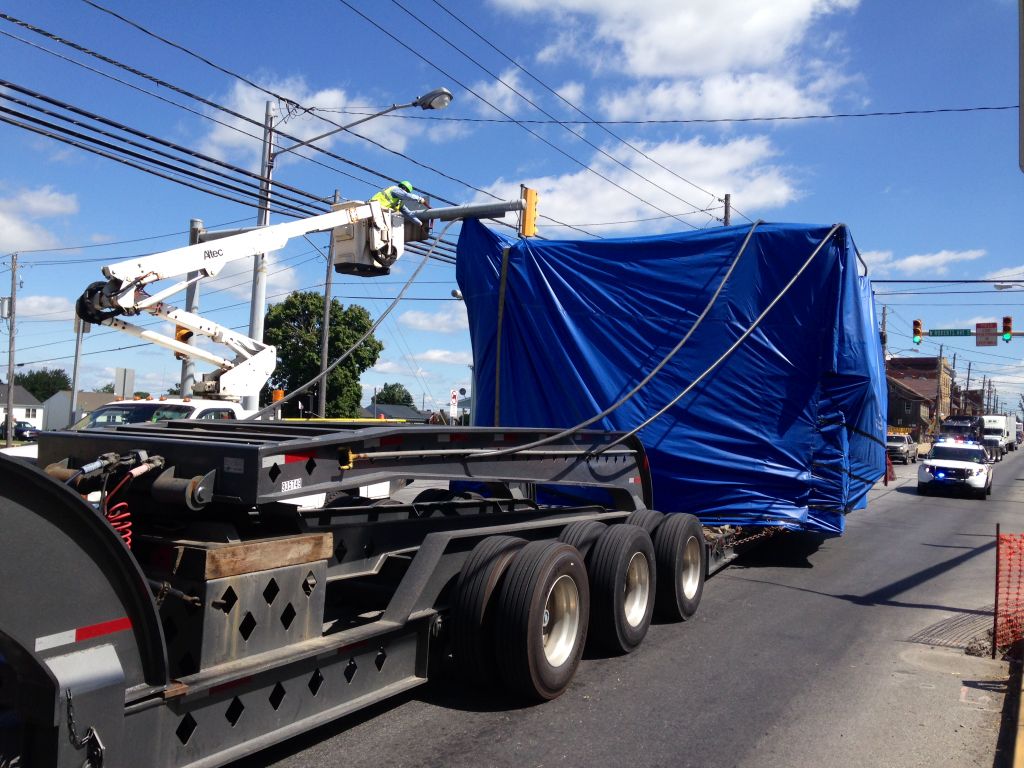 Large piece of equipment snarls traffic as it creeps toward Peach ...