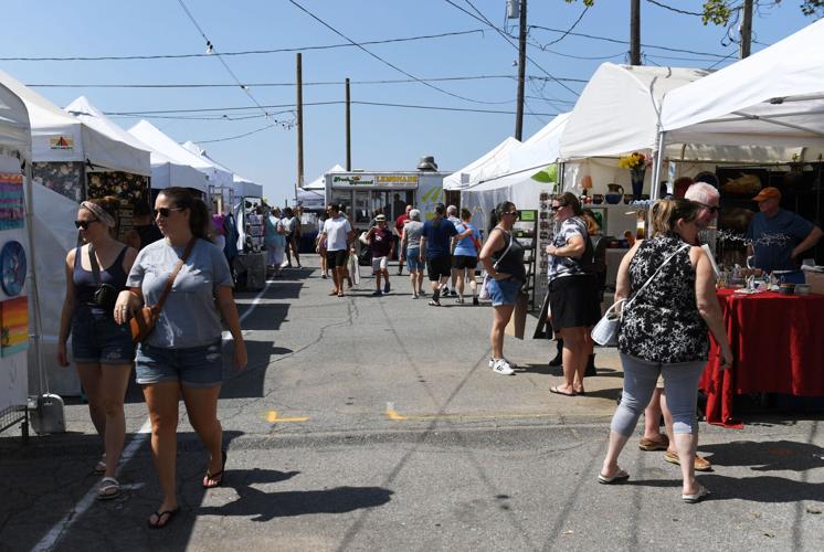 Heart of Lancaster Arts & Crafts Show celebrates 35th year [photos ...