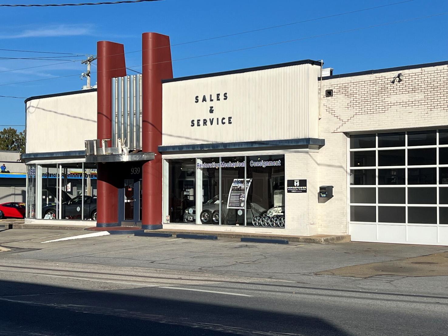 Midcentury modern design brought clean lines, bold shapes to postwar ...