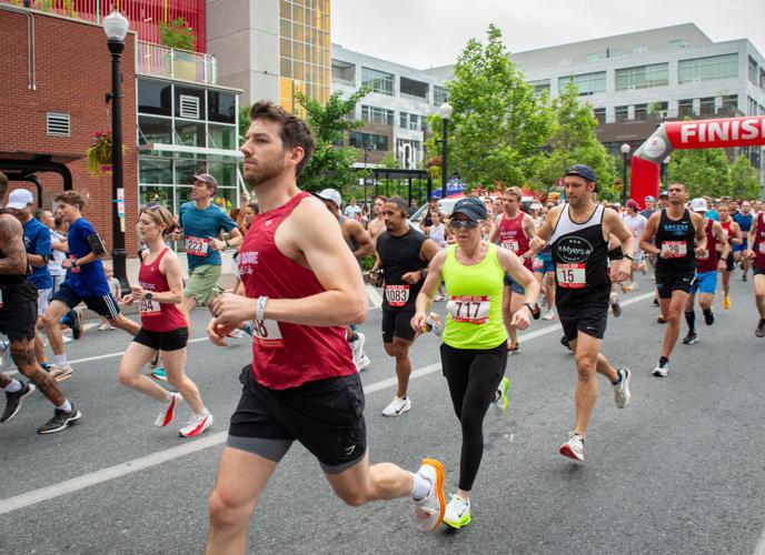 A look from the sidelines at the 2025 Red Rose Run [photos ...
