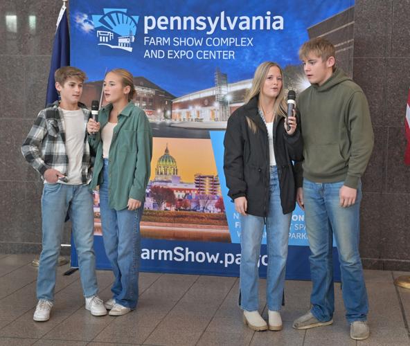 Mount Joy's Shellenberger Siblings perform National Anthem at PA Farm ...