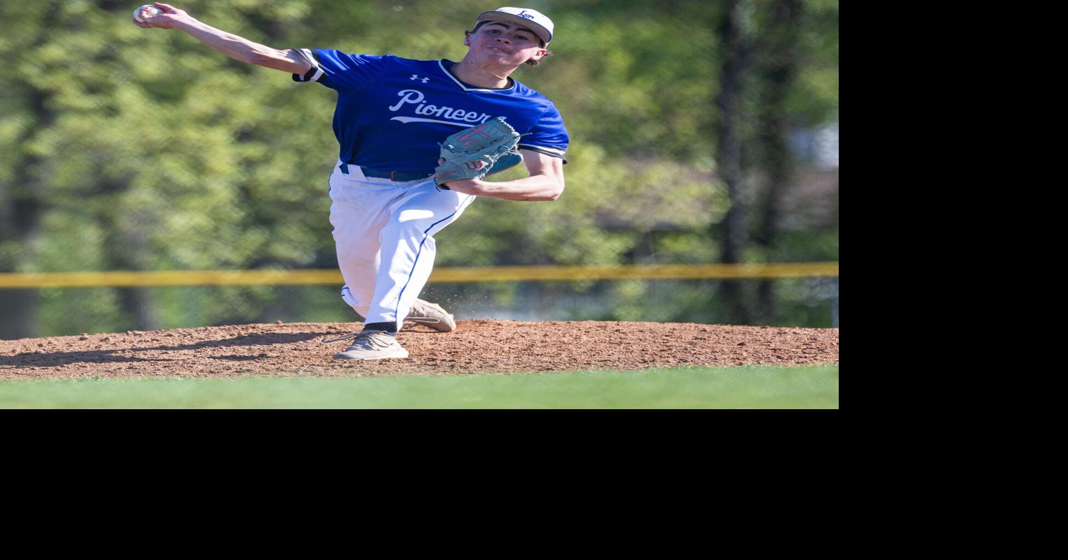 Lampeter-Strasburg finds an ace in an unlikely place on way to ...