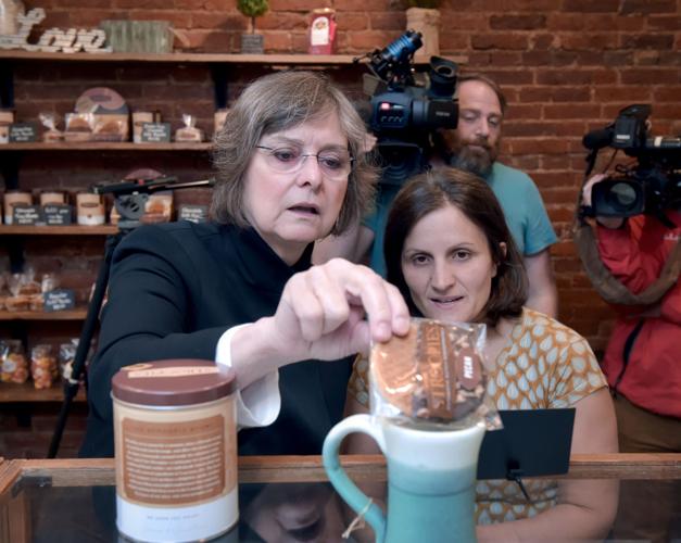 Pennsylania's first lady, Frances Wolf, visits Lancaster Thursday ...