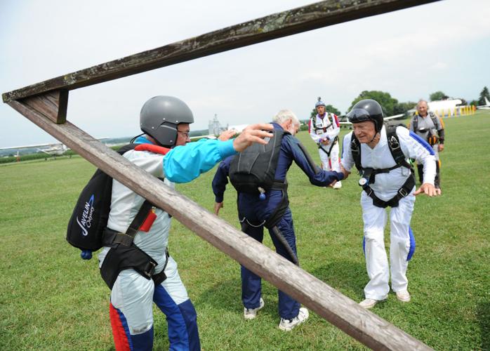 Group sets state skydiving record for Jumpers Over Seventy | Local News ...