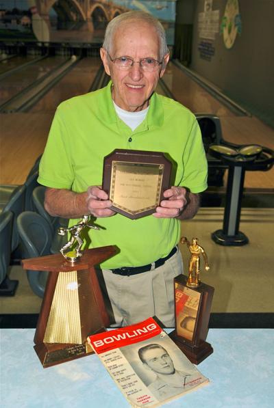 Roll 'Em: Navy vet Stockdale still going strong after six decades in ...