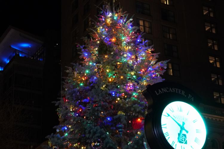 Mayor's Tree Lighting brings thousands to Penn Square, kicking off ...