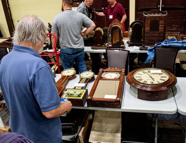 Timepieces in spotlight at Watch & Clock Collectors convention [photos ...